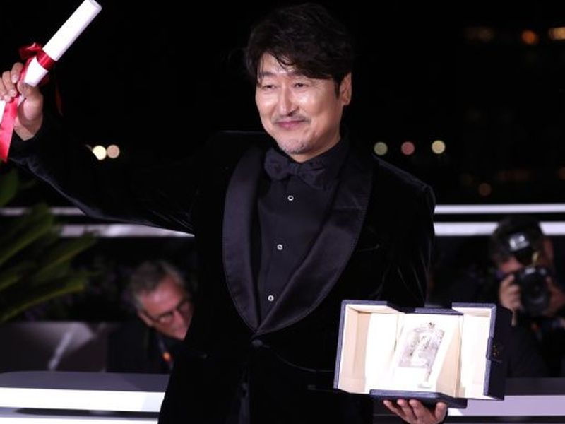 Uncle Sam Shik Jadi Penanda Aktor Parasite, Song Kang-ho Pertama Kali ...