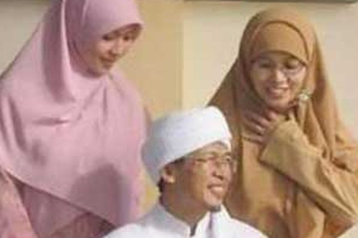 Hidup dalam Bayang-bayang Teh Ninih, Begini Kabar Istri Kedua Aa Gym ... Hidup dalam Bayang-bayang Teh Ninih, Begini Kabar Istri Kedua Aa Gym ...