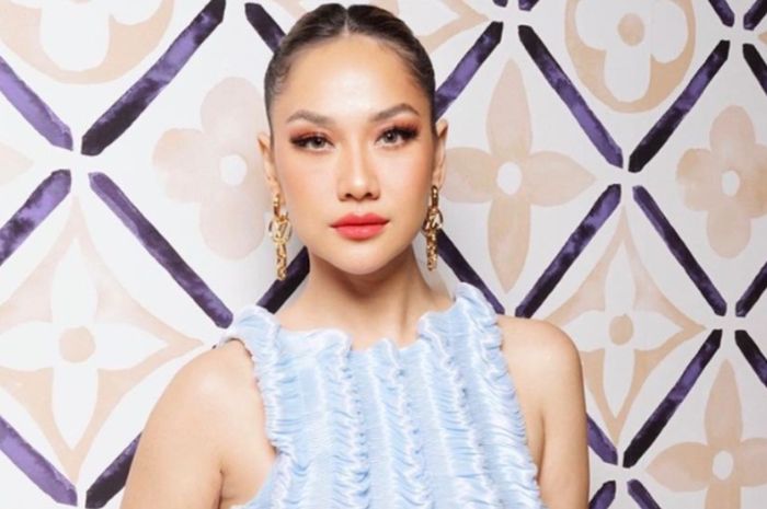 Bunga Citra Lestari Bakal Menikah Desember Mendatang Bunga Citra Lestari Bakal Menikah Desember Mendatang