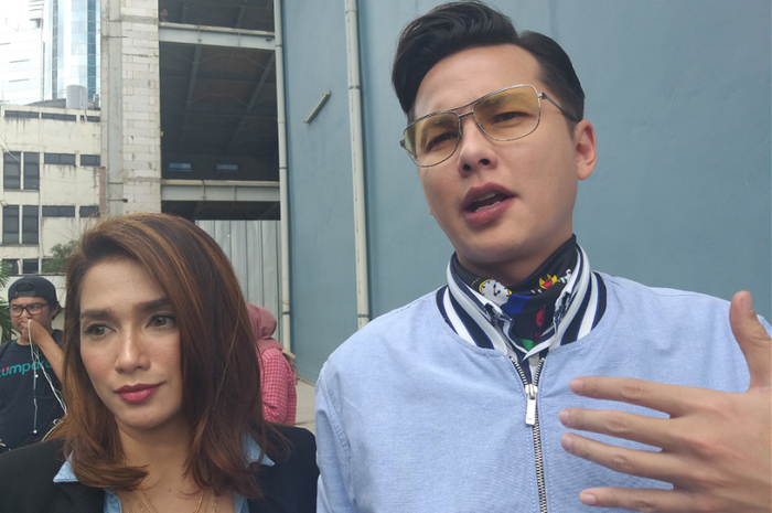 Biduk Rumah Tangganya Dikabarkan Retak, Ussy Sulistiawaty: Dari Pacaran ... Biduk Rumah Tangganya Dikabarkan Retak, Ussy Sulistiawaty: Dari Pacaran ...