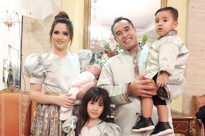 Jadi Nyonya Besar di Keluarga Bakrie, Nia Ramadhani Tak Pelit Rogoh ...