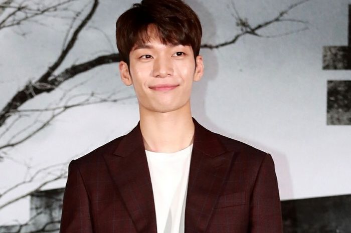 7 Fakta Wi Ha Joon, Polisi di Squid Game yang Lagi Mencuri Perhatian ...