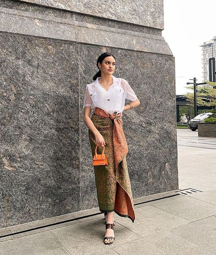 5 Ide Berkain Modis Buat 17an ala Pacar Bisma Karisma, Andira Hadley ...