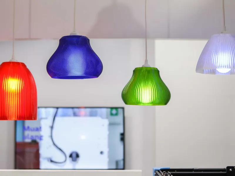 Signify Meresmikan Pabrik Luminer Cetak 3D di Tangerang, Demi ...