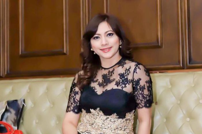 Ogah Disebut Pelakor, Ini Cara Cut Keke Jalani Poligami Agar Tak Sering ...