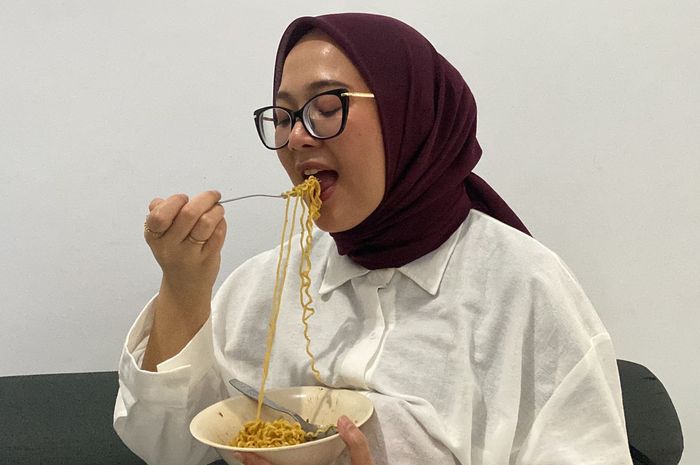 Apakah Ibu Menyusui Boleh Makan Mie Instan? Ini yang Perlu Diketahui - Nakita