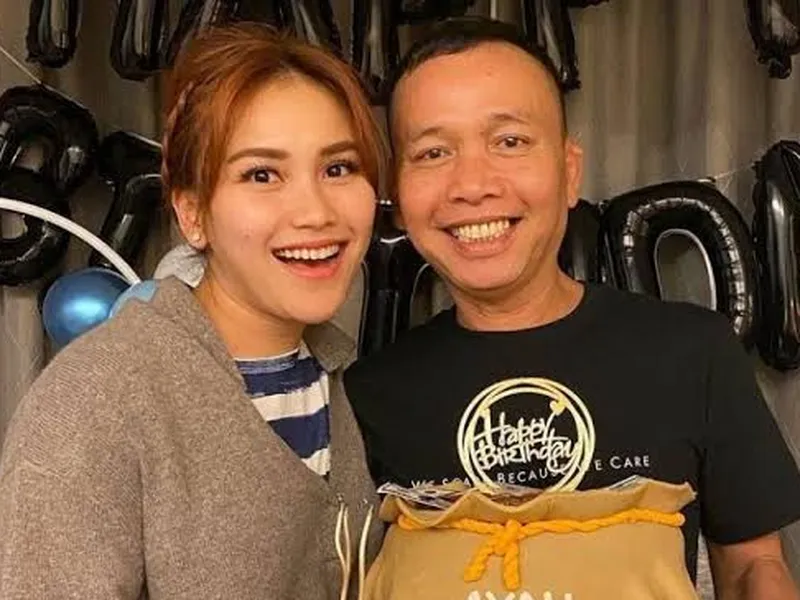 Atas Permintaan Ayu Ting Ting? Sosok Ayah Rozak Kabarnya Habiskan Rp 75 ...