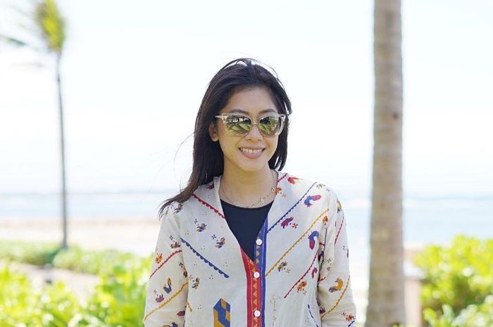 Tetap Stylish Meski Hamil Anak Ke-4, Penampilan Aliya Rajasa Menantu ...