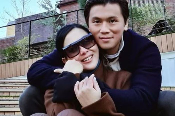 Bak Kebelet Pengen Punya Momongan, Syahrini Ternyata Beri Kode Keras ... Bak Kebelet Pengen Punya Momongan, Syahrini Ternyata Beri Kode Keras ...