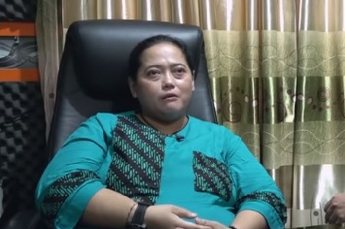 Ramalannya Jarang Meleset, Mbak You Tiba-tiba Sebut Sosok Artis yang ... Ramalannya Jarang Meleset, Mbak You Tiba-tiba Sebut Sosok Artis yang ...