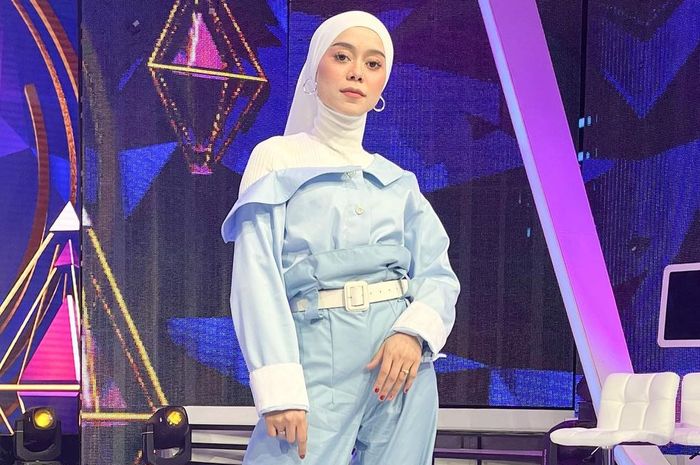 Lesty Kejora Tak Gengsi Pakai Baju Murah Harga 100 Ribuan Padahal Dikenal Sebagai Pedangdut Muda ...