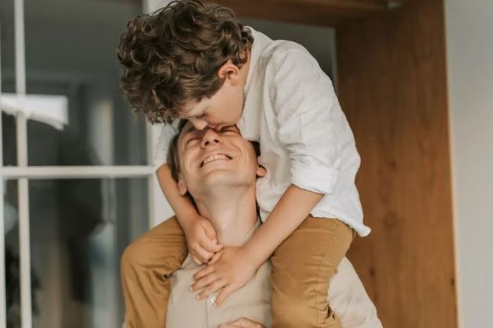 Ayah Berperan Sama dalam Parenting, Berikut Tips 1 Menit yang Harus ... Ayah Berperan Sama dalam Parenting, Berikut Tips 1 Menit yang Harus ...